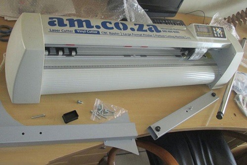 What is a vinyl cutter and how does a vinyl cutter work? Ultimate guide