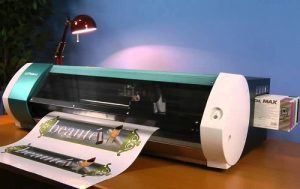 What is Vinyl Cutter Machine & How it works? [Ultimate Guide]